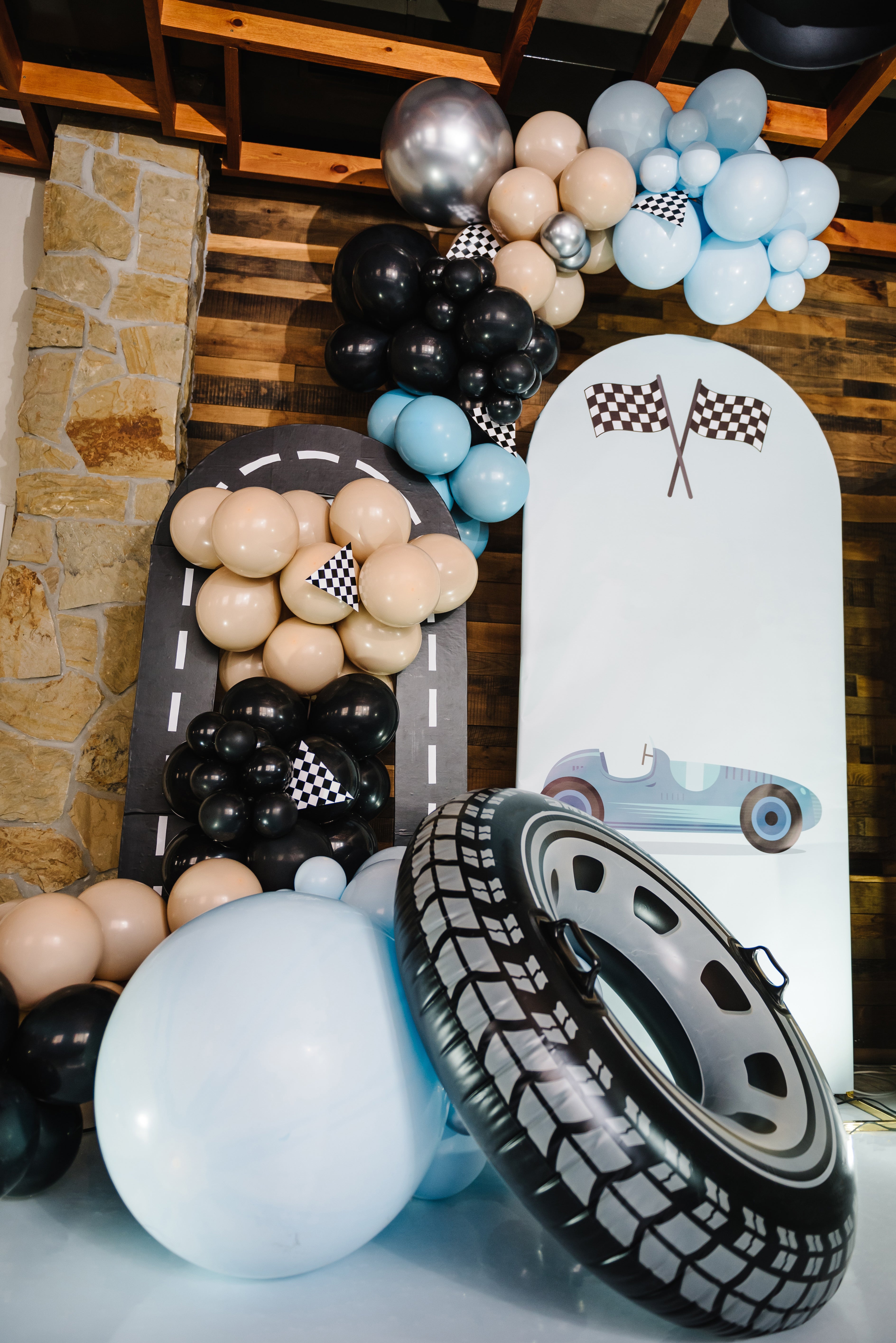 Personalised Backdrop – Balloon Market